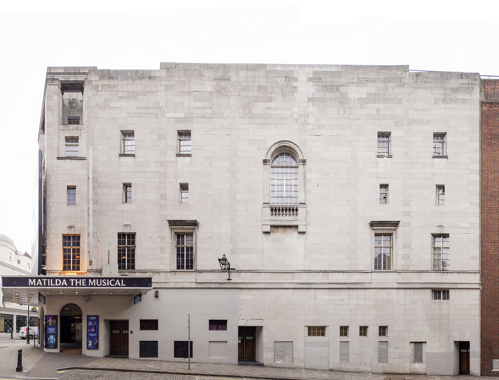 Cambridge Theatre — Seven Dials Covent Garden Study