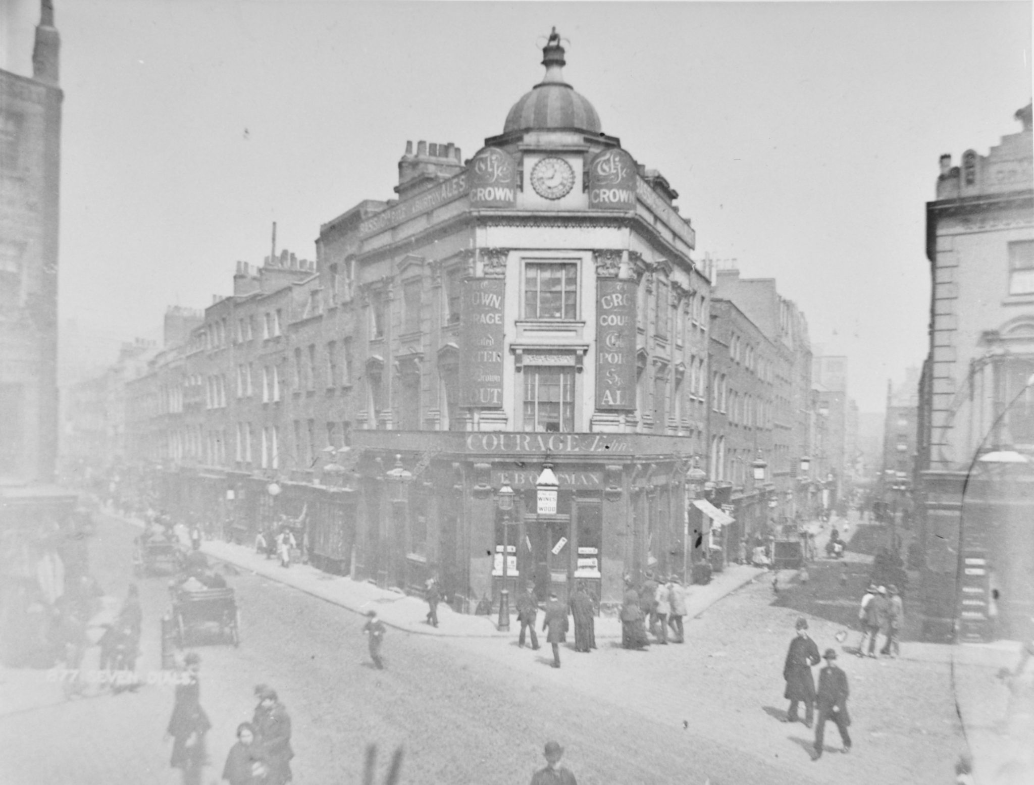 The Crown PH — Seven Dials in Covent Garden Public Realm Study