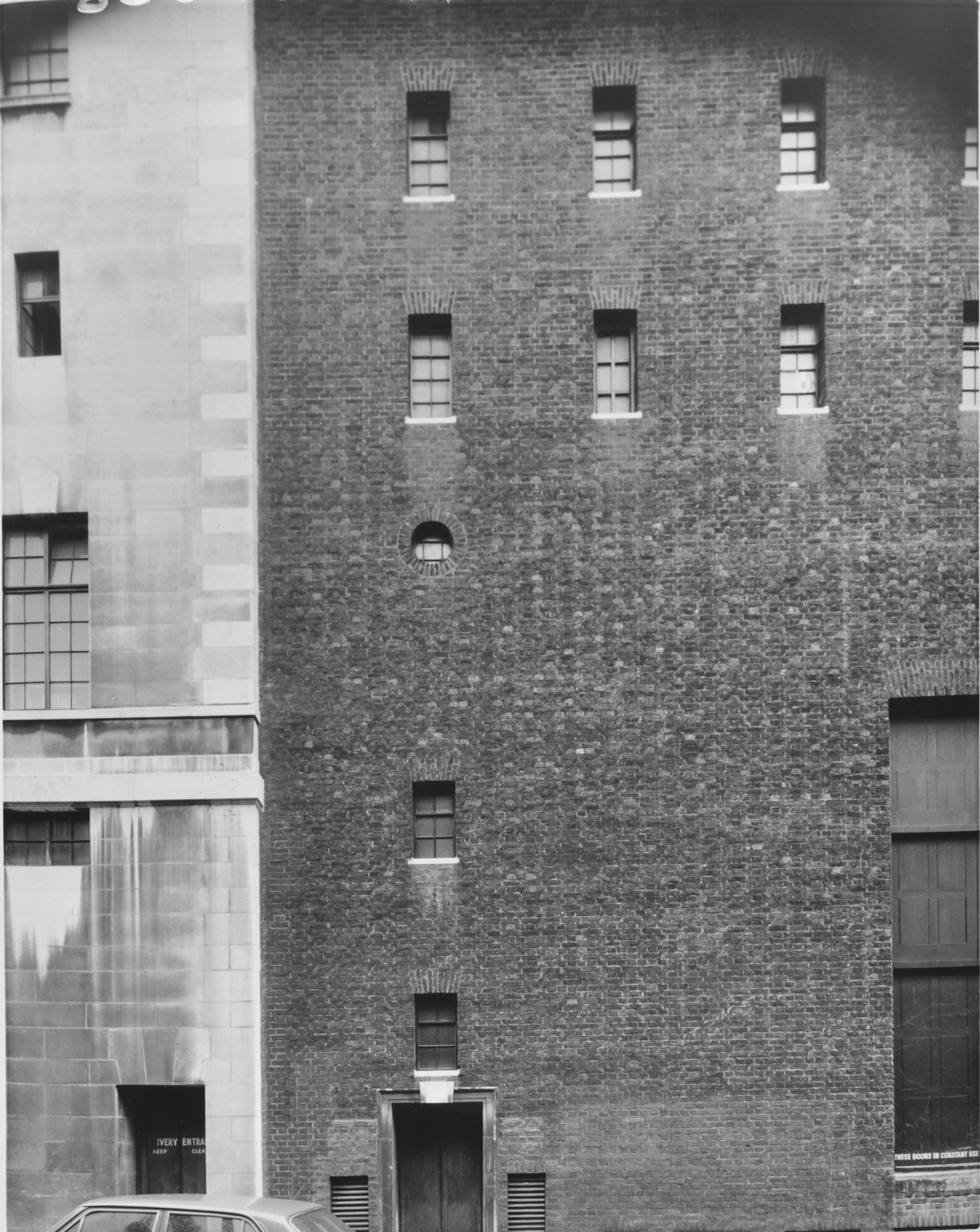 Cambridge Theatre — Seven Dials Covent Garden Study