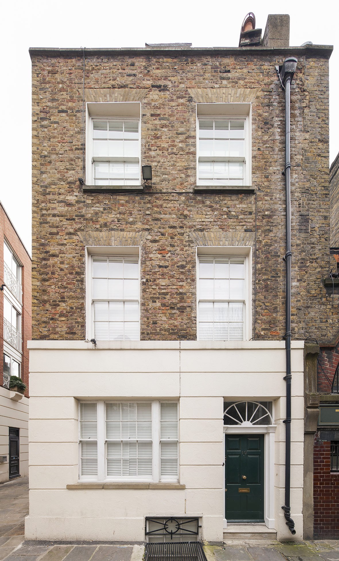 10 Tower Court — Seven Dials Covent Garden Study