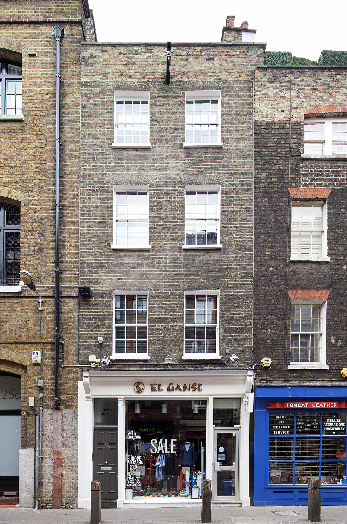 No. 27, Neal Street — Seven Dials Covent Garden Study