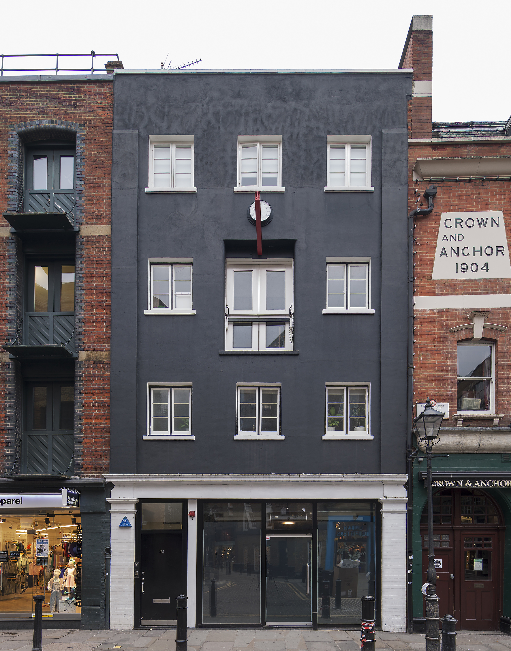 No. 24, Neal Street — Seven Dials Covent Garden Study