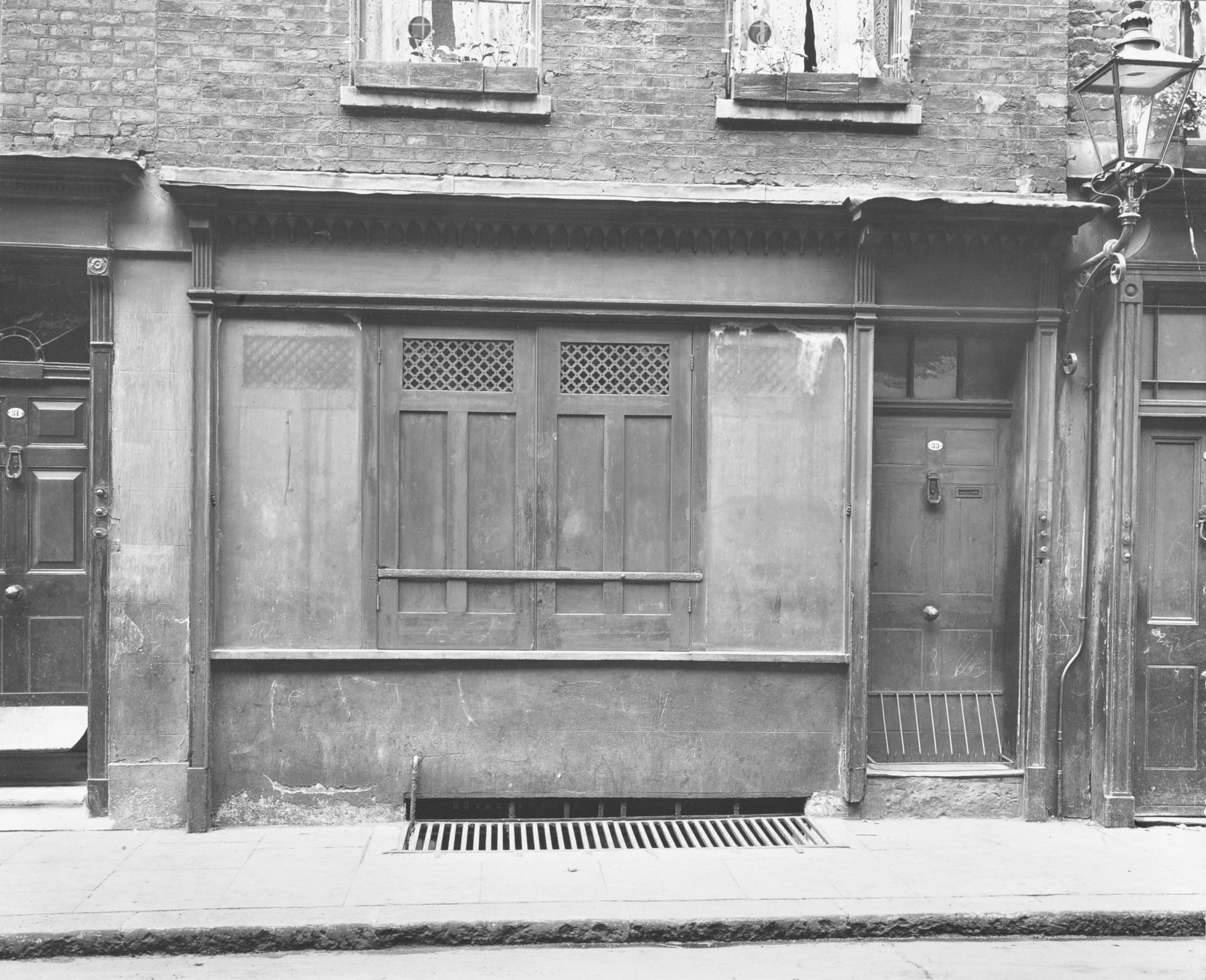 No. 33, Neal Street — Seven Dials in Covent Garden Public Realm Study